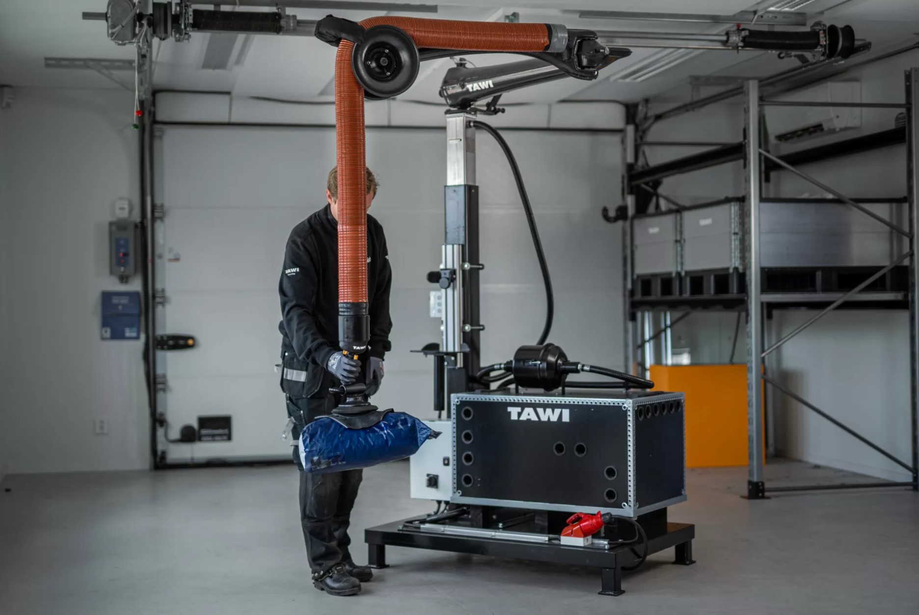 モバイル高速リフト TAWI Mobile High Frequency Lifter | 日本ヴァリティー株式会社