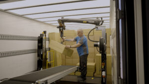 イージーデバン TAWI Mobile Container Unloader | 日本ヴァリティー株式会社